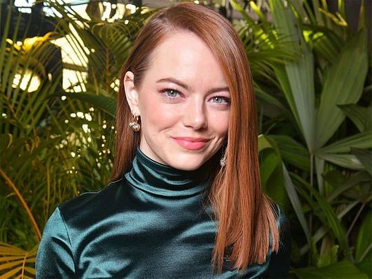 Hollywood: Willem Dafoe made Emma Stone slap him 20 times while filming ...