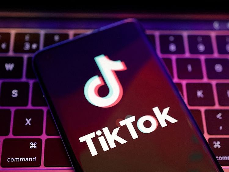 TikTok sold to US investors – China banned from America's app empire, a ...