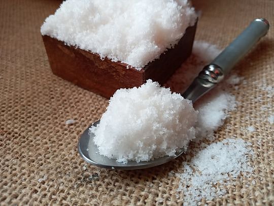 7 myths about cooking with salt
