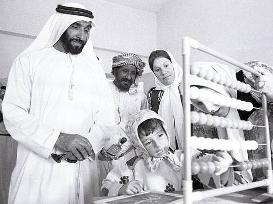 UAE President pays tributes on Zayed Humanitarian Day