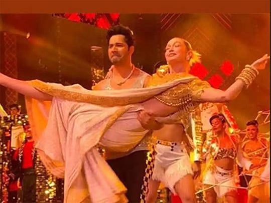Bollywood star Varun Dhawan wishes his new friend Hollywood super model ...