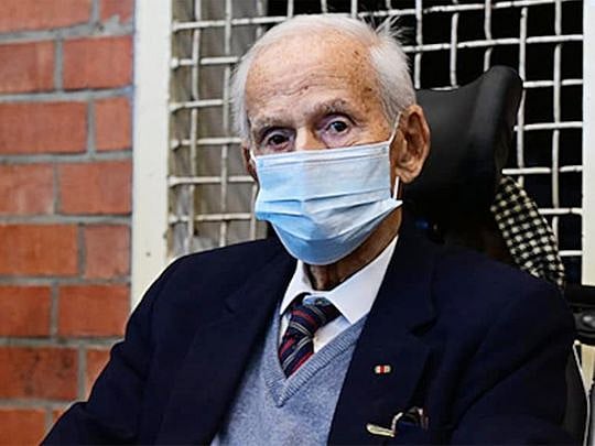 Oldest convicted Nazi camp guard dies aged 102