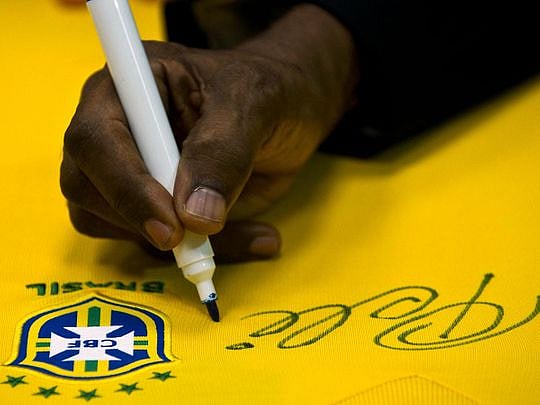 Brazilian dictionary adds Pele as adjective, synonym of best