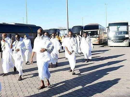 Saudi Arabia mobilises massive fleet of 18,000 buses and 25,000 drivers ...