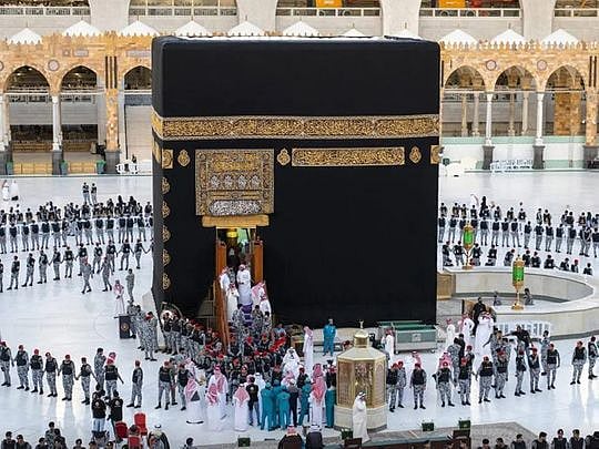 Saudi Arabia: Watch the ceremonial washing of Holy Kaaba in Mecca at ...
