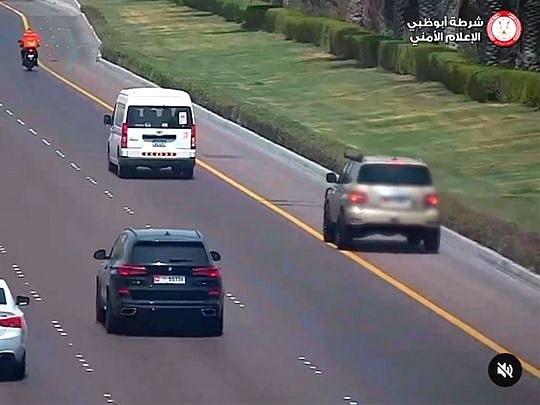 Watch: Abu Dhabi police warn against hard shoulder overtaking, Dh1,000 ...