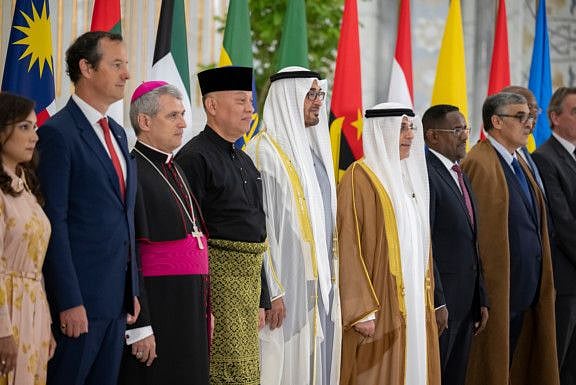 UAE President receives credentials from foreign ambassadors