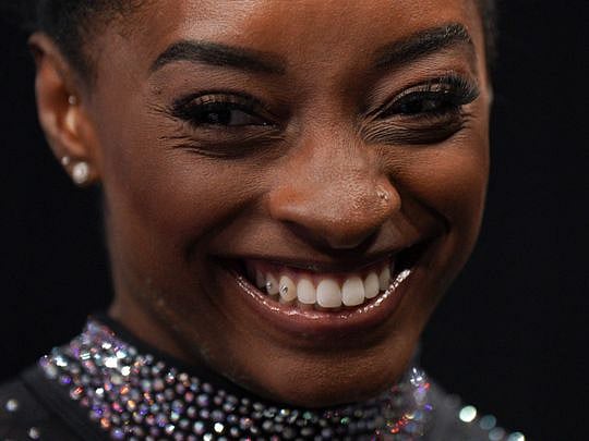 Simone Biles gets better with age as she continues her dominance in ...