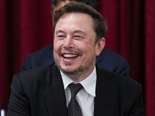 Elon Musk shares picture of ex-girlfriend and Hollywood star Amber ...