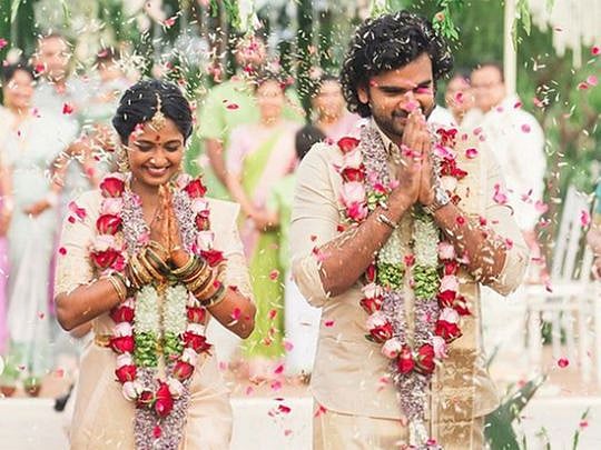 Viral photos: South Indian actors Ashok Selvan, Keerthi Pandian tie knot in traditional ceremony