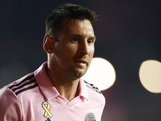 Lionel Messi exits in first half of Inter Miami match with injury