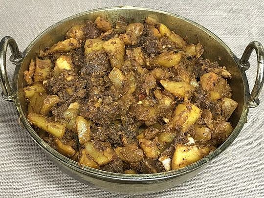 Video guide to making Kerala special Ellum Kappayum