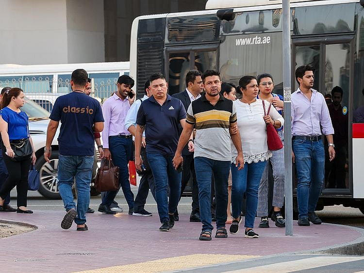 How to Report Unpaid Salaries Anonymously in the UAE: New Wage ...