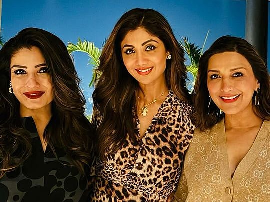 Raveena Tandon, Sonali Bendre, Shilpa Shetty ... Bollywood divas of the 90s reunite