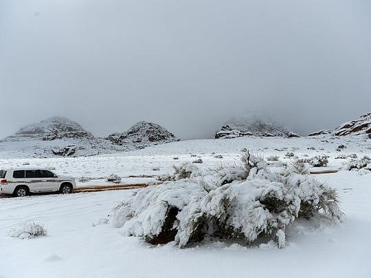 Watch: Saudi Arabia's Tabuk mountains blanketed in snow, ‘pleasant to ...