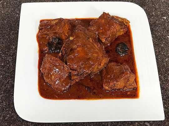 Spicy 'Meen thala curry' or Kerala fish head curry, in 15 minutes