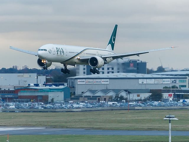 PIA’s proud past: Speed records, long-haul firsts, 10 top records you ...