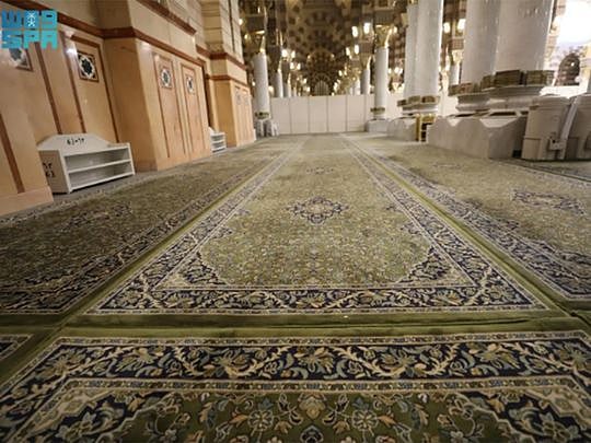 Saudi Arabia: 25,000 chip-fitted carpets spread across Prophet’s Mosque