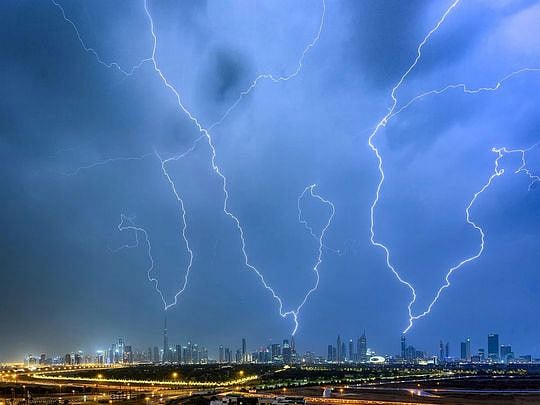 Heavy showers, thunder and lightning in the UAE: Essential tips to stay ...