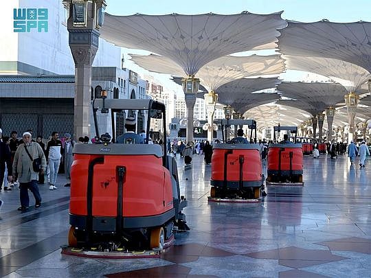 Photos: Over 1,400 workers keep Saudi Arabia's Prophet's Mosque clean
