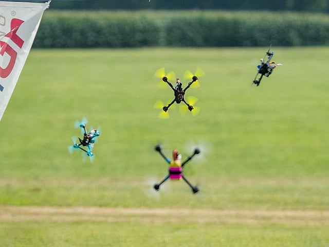 World champions to race drones in Sharjah