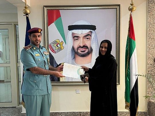 UAE: Off-duty doctor saves traffic accident victims, honoured by Ajman ...