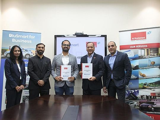 Al Rostamani Travels and BluSmart unveil region's pioneering eco-travel ...