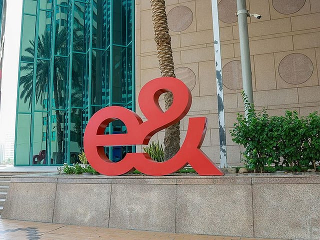 UAE's e& enterprise completes 100% buy of Turkey's GlassHouse