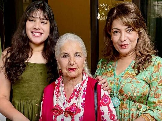 Bollywood: Actress Divya Seth Shah's daughter, Mihika Shah, dies after ...