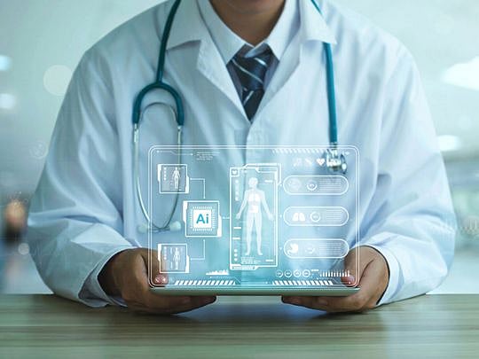 Revolutionising healthcare: Big data analytics and AI at the forefront ...