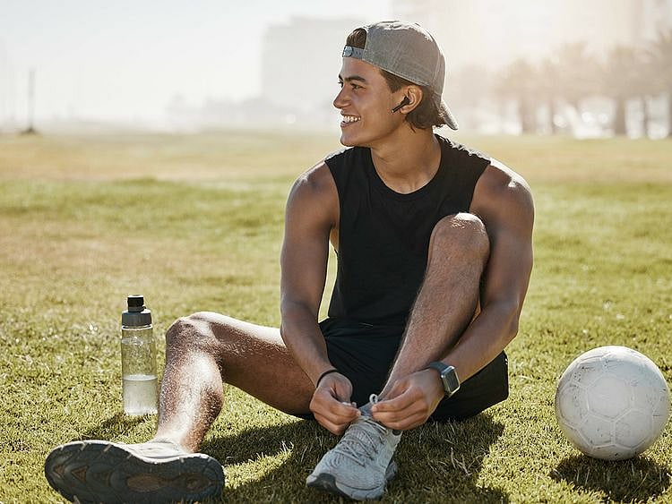 5 best wireless workout earbuds under Dh1000 for gym, running and ...