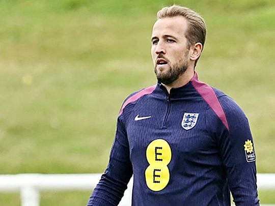England captain Kane sets sights on Ronaldo's enduring career
