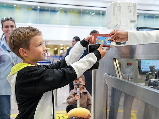 GDRFA, RTA distribute Nol cards for free at Dubai airport