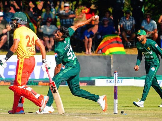 Muqeem stars as Pakistan crush Zimbabwe to win T20 series