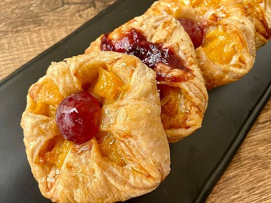 Homemade custard Danish pastry recipe