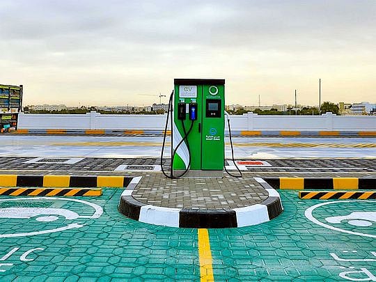 Dubai sets up over 740 EV charging points as 35,000 electric cars hit ...