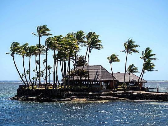 Fiji rules out alcohol poisoning in tourists’ mystery illness