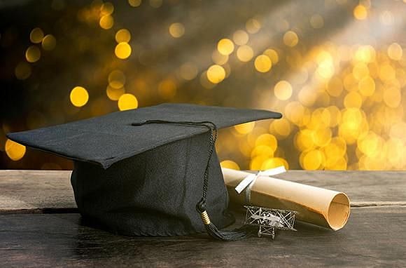 What are double degrees and double majors?