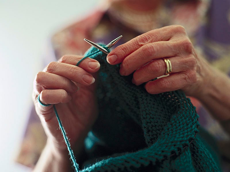 Knitting Helps Keep Minds From Unraveling, Study Finds