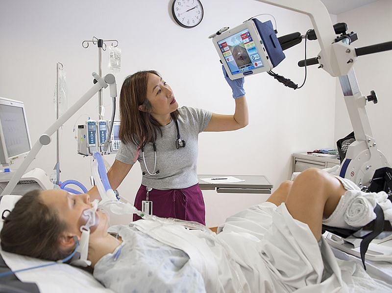 'Bike in Bed' Program Helps ICU Patients