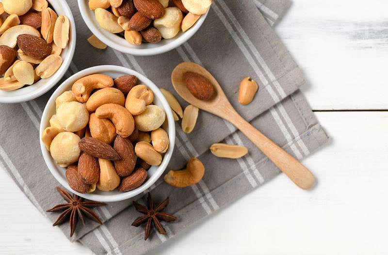 Daily Nut Consumption Could Help Your Heart