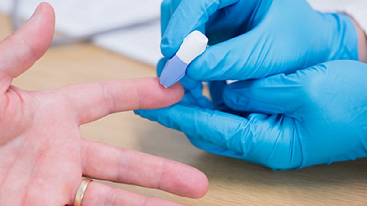 New Finger-Prick Blood Test for Alzheimer’s Shows Promise
