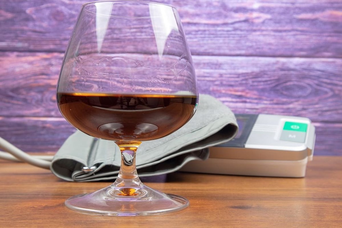 Almost Linear Association Seen Between Alcohol Intake, Blood Pressure Almost Linear Association Seen Between Alcohol Intake, Blood Pressure
