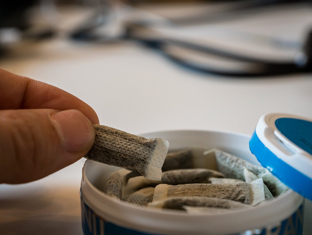 What Are the Chewing Tobacco Effects on Your Health?