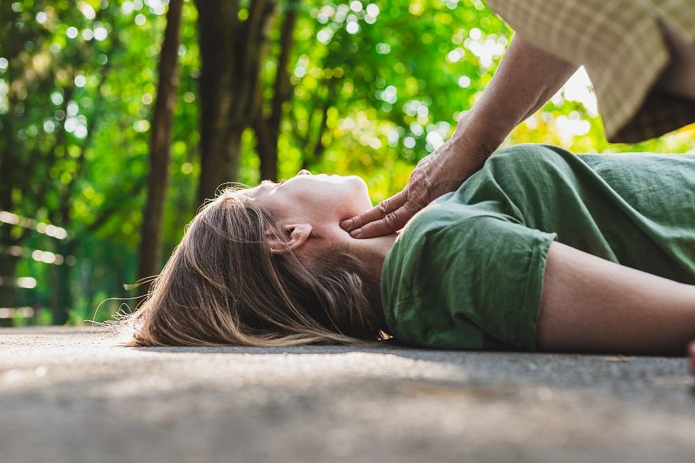 Lung Inflation Infrequent With Ventilation During 30:2 CPR, Study Finds