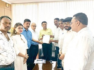 Congress demands high level inquiry into Nu Shi Nalini anchoring at MPT