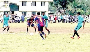 Chandor Club move into semis