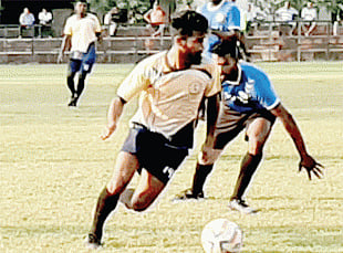 DBO Fatorda storm into quarters