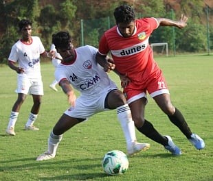 Semson shines for FC Tuem