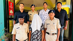 Narcotics Raid in Anjuna, Goa Leads to Arrest of WB native; Drugs Worth ...